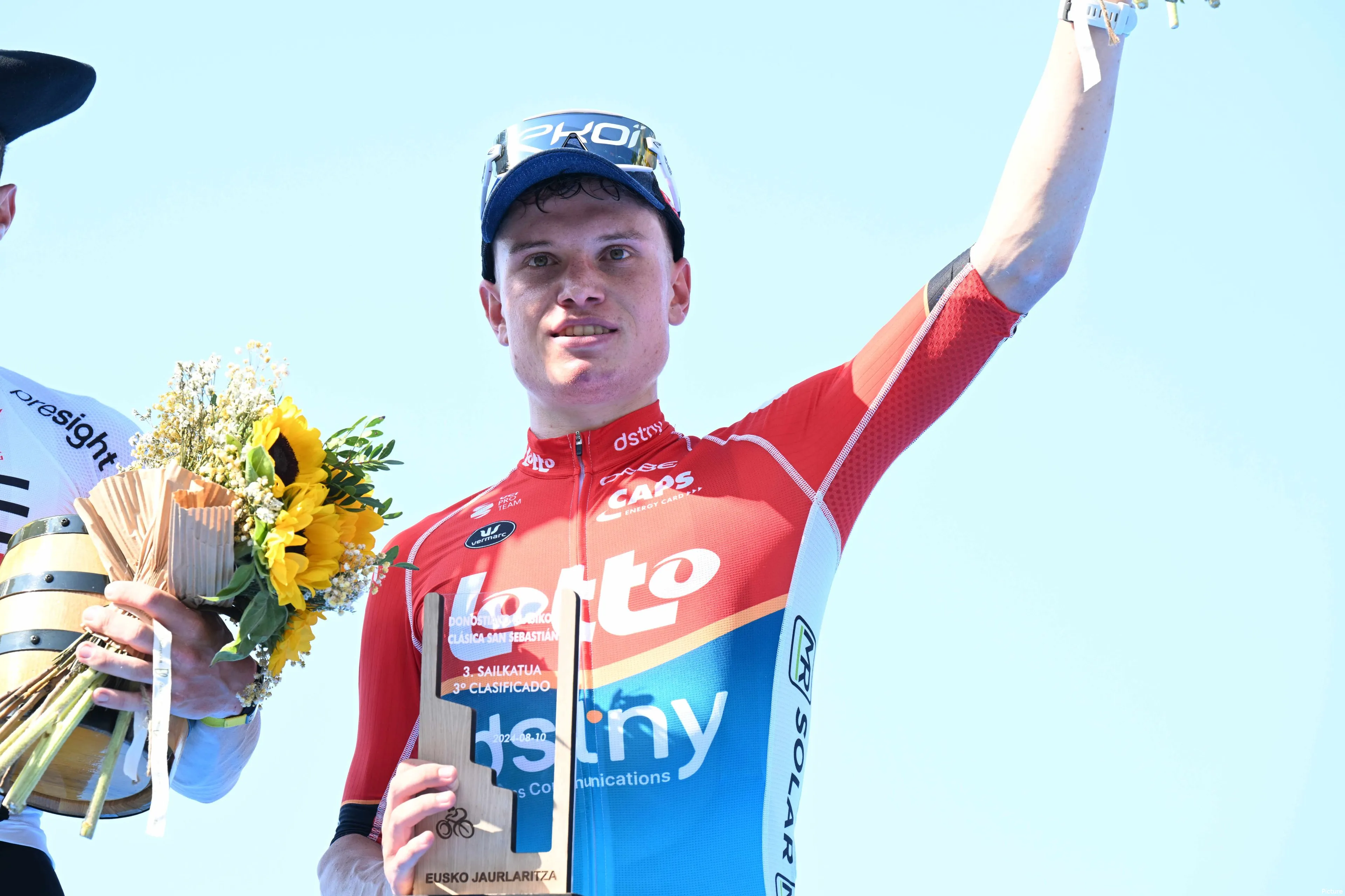 "Ik had nooit verwacht dat ik eind oktober dit niveau zou halen" - Lennert van Eetvelt sluit ...